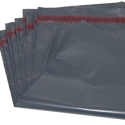 China Custom mailing bag white black poly mailer for sport clothing printed packaging bags poly mailers for sale