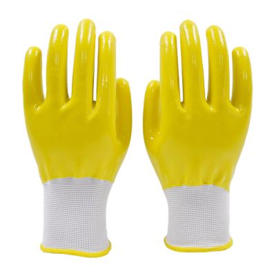 China 15 Gauge 70g oliebestendige nitril werkhandschoenen waterdichte beschermende polyesterhandschoenen for sale
