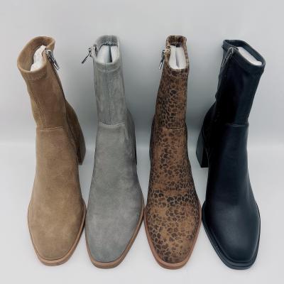 Cina La caviglia della stampa del leopardo delle signore dell'ufficio inizializza la tomaia beige di Tan Black Soft Nappa Leather in vendita