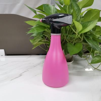 Cina A pile ricaricabile automatico dello spruzzatore DC5V del giardino di 1000ML USB in vendita