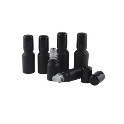 China Round Mini Roll On Perfume Bottles 5ml 10ml 15ml Aluminum Cap For Personal Care for sale