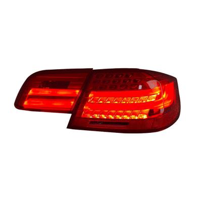 China Transformeer uw BMW E92 E93 met LED dynamisch achterlicht Achterste mistlamp Draai Signaallamp Te koop