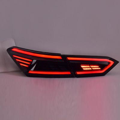 Cina Trasforma la tua Toyota Camry 18-22 con la nostra luce di freno a led accattivante e funzionale in vendita