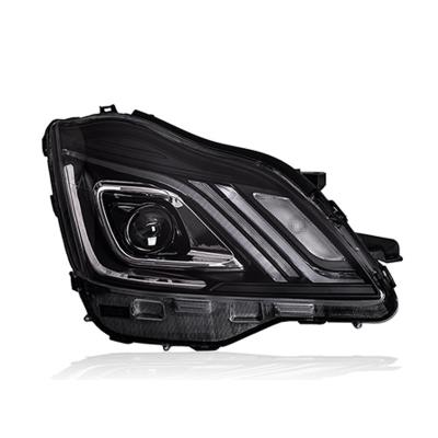 Cina Versione giapponese modificata fari a LED DRL per Toyota Crown 03-09 12a generazione in vendita