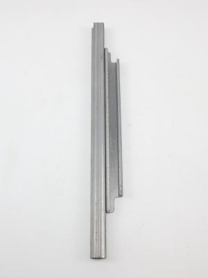 China 69906-60040 TOYOTA Left Rear Door Window Channel For UZJ100/FZJ100/LX470 for sale