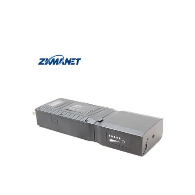 ZKMANET3151 30km fréquence sautante radio tactique portable avec batterie