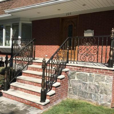 China Paint Coating Cast Aluminum Black ODM External Galvanised Handrails for sale