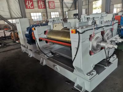 China Front Roll Speed 24.5m/min Capacity 25-50kg Plastic Rubber Compound Two Roll Mill Machine for sale