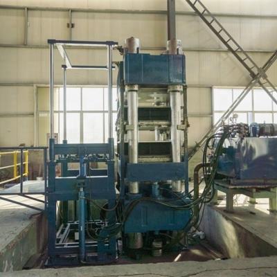 Cina 90T macchina automatica di vulcanizzazione in gomma per la produzione di vulcanizzazione di pneumatici solidi in vendita
