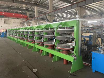 China 5.5 kW professionelle Gummi-Rohr-Extruder-Linie für den Hafen von Qingdao zu verkaufen