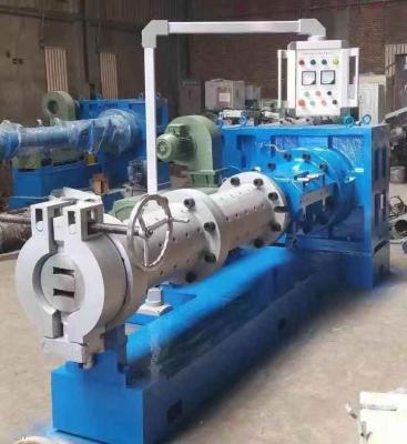Cina Macchina per estrusori di gomma a freddo da 3000 kg con velocità di rotazione a vite da 0 a 60 r/min in vendita