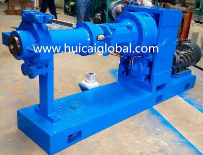 中国 3000 kg 冷給用ゴム挤出機 0-60r/min の螺旋速度 販売のため