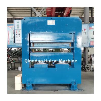 Cina Macchina di stampa vulcanizzante a strisce di decelerazione versatile per auto con spazio libero di 400 mm in vendita