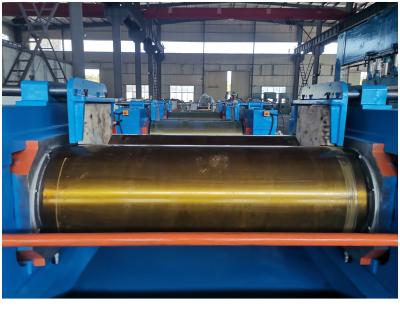 Cina 4400x1850x1760mm Collettore di miscelazione aperta di gomma per un processo ottimale di miscelazione della gomma in vendita