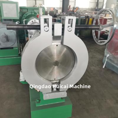 China Máquina de extrusão de mangueira de borracha de diâmetro de parafuso de 150 mm personalizada para produção personalizada à venda