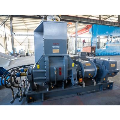 中国 35L容量ゴムミキサー 0.8 MPa の空気圧でスムーズに混合するためのキナーマシン 販売のため
