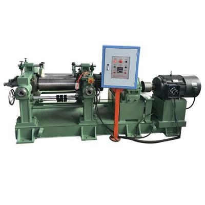 Cina Fabbrica di miscelazione di gomma a due rulli con controllo automatico e tensione 380V/50HZ in vendita