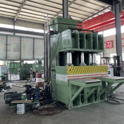 Cina Macchina per stampare gomma a caldo a piastra vulcanizzante automatica 1600x1500 per la produzione in vendita