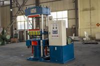China Other Requirements Our Column Vulcanizing Machine Can Meet Them for sale