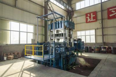 China Professionele vulcaniseringsmachine voor kolommen 2500 voor de productie van rubber Te koop