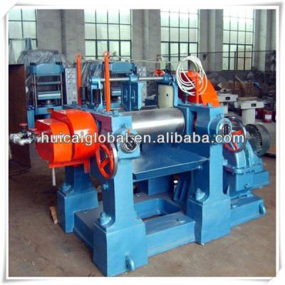Cina Macchina per il miscelato della gomma con velocità di rotazione del rullo anteriore da 21 a 22 giri al minuto e peso di 11400KN in vendita