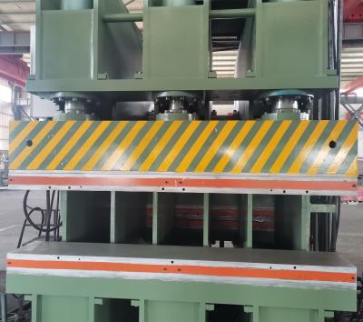 中国 20000 KG 体重 ガス圧縮 ゴム製造用のゴム硬化機 販売のため
