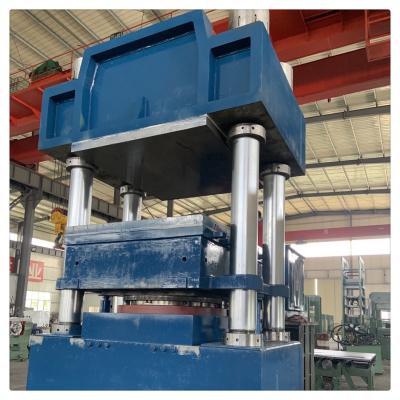 Cina Sistema di controllo touch screen PLC Pressa di vulcanizzazione piatta per la fabbricazione di lastre di gomma in vendita