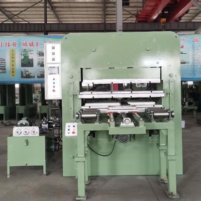 Cina 75 kW macchina automatica di stampa a caldo di gomma per vulcanizzazione precisa di tappeti di gomma in vendita