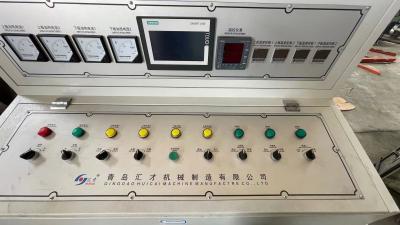 Cina Macchine per la stampa vulcanizzatrice di gomma con tensione 380V/220V di funzionamento automatico in vendita