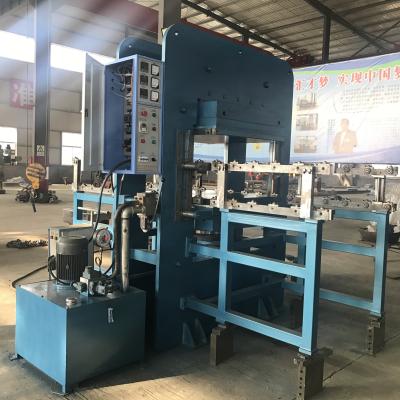 China Productielijn voor rubbervloertegels met CE ISO9001-certificering en 4 werklagen Te koop
