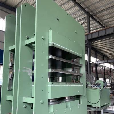 Cina A proposito di HUICAI Rubber Vulcanizing Press Curing Machine con CE ISO9001 Capacità 2000kg in vendita