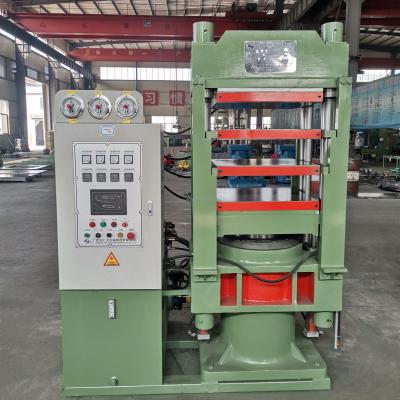 Cina Macchina di vulcanizzazione della gomma a riscaldamento a vapore per un'operazione facile nell'ingegneria delle costruzioni in vendita