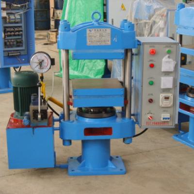 Cina 1.5 kW Potenza gomma sfera rimbalzante vulcanizzante macchina di stampa per la produzione di pneumatici in vendita