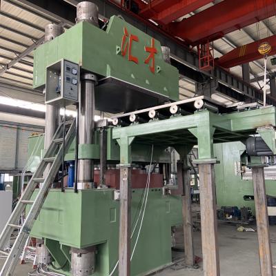 Cina Immissione in servizio e addestramento della macchina per la stampa vulcanizzatrice a cuscinetto ponte 1200T per la produzione in vendita
