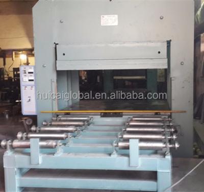 China XLB-D Y 600*600 Hydraulische pers voor vulcanisatie van rubber in de auto-mattenindustrie Te koop