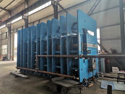 Cina 100KW Colonna Tipo cintura trasportatrice Hot Vulcanizing macchina di produzione in vendita