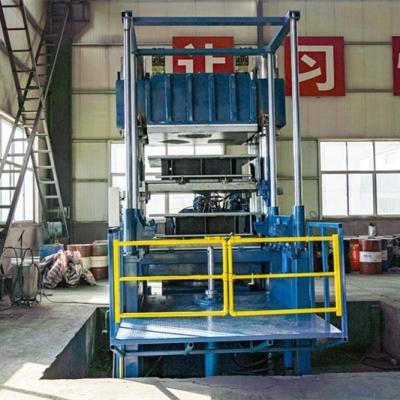 China Máquina de Prensa de Vulcanização de Pneus Sólidos de 1000T com Função de Molde Ejector à venda
