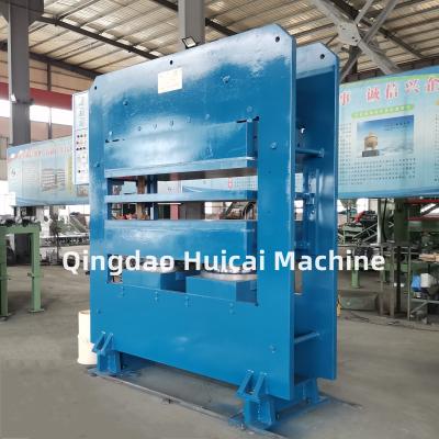 中国 3.0KW メインモーターパワーとユーザーフレンドリーなデザインのゴムマット製造機械 販売のため