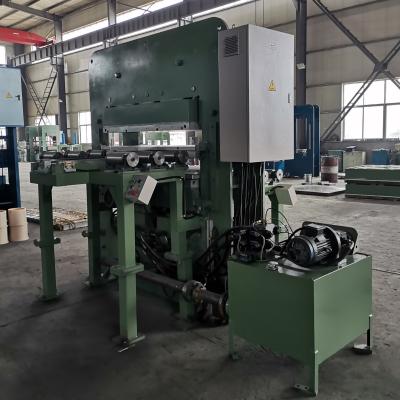 中国 蒸気電気の加熱のための250-500mmピストンストロークゴムマット vulkanisingプレス 販売のため