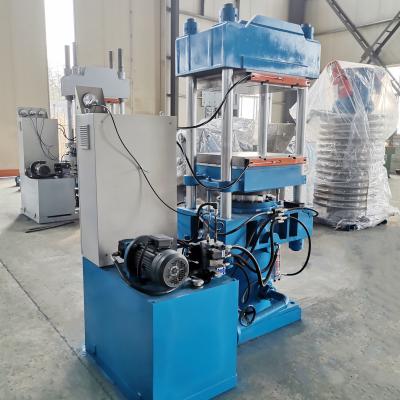 China Nominaal gietvermogen MN 2.00 30000 Direct vulcaniserende pers voor precieze gietvorming Te koop