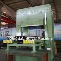 China Highly Durable Tread Rubber Vulcanizing Press Machine with Nominal Molding Power for sale