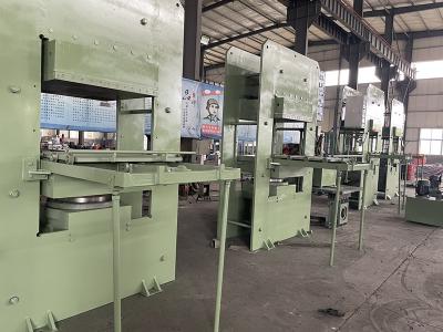 China Neopreen rubber boot maken machine met PLC Control Vulcanizer in blauw/groen kleur Te koop