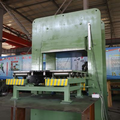 China Máquina de vulcanização de borracha de longa duração com tensão 380v/220v à venda