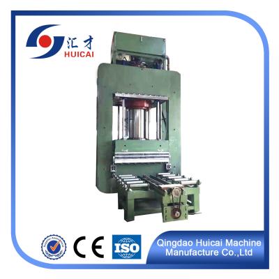 China Máquina de montagem de borracha para fabricação de maçanetas de automóveis à venda
