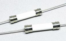 China 6.35x31.75mm Ceramic Tube Fuses 250V 30A High Current Fuse For Industrial Applications for sale