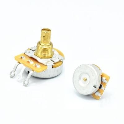 Cina Potenziometro per chitarra rotativo B500k da 24 mm con asta in metallo stile CTS da 15,5 mm in vendita