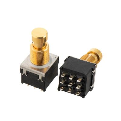 Cina Terminale filo di Pin dell'interruttore a pedale 9 del pedale 17mm della chitarra 3PDT in vendita