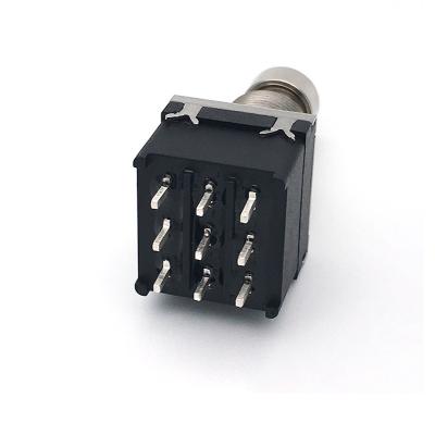 Cina Terminale filo di Pin dell'interruttore a pedale 9 del pedale 17mm della chitarra 3PDT in vendita