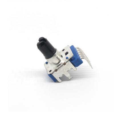 Cina CE 11mm 6 vaso di Pin Rotary Potentiometer Amplifier B100k doppio in vendita