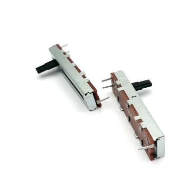 Cina Pin lineare doppio del PC del potenziometro 30mm dello scorrevole di ohm di 0.05W 10k in vendita